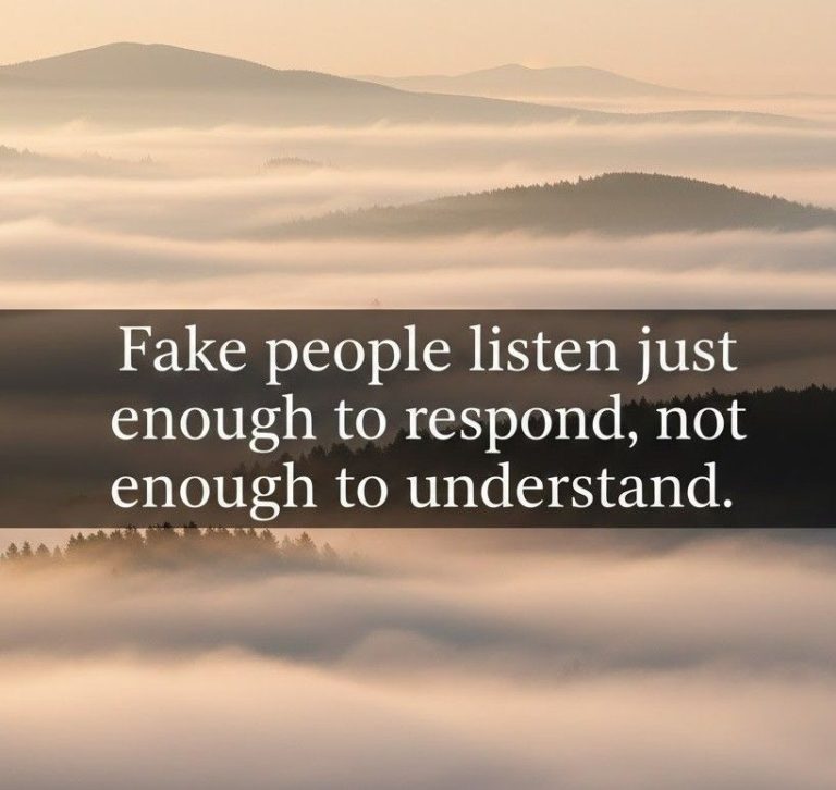 294+ Fake People Quotes for Peace and Self-Respect - Dynamic Diaries